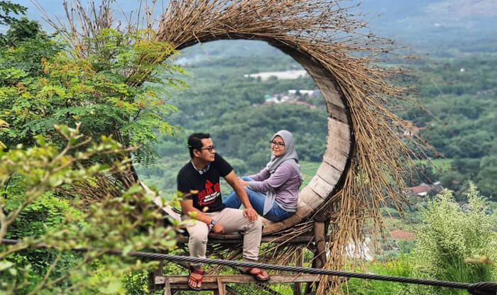 Menjelajahi Keindahan Gunung Dago Bogor - Trentravel